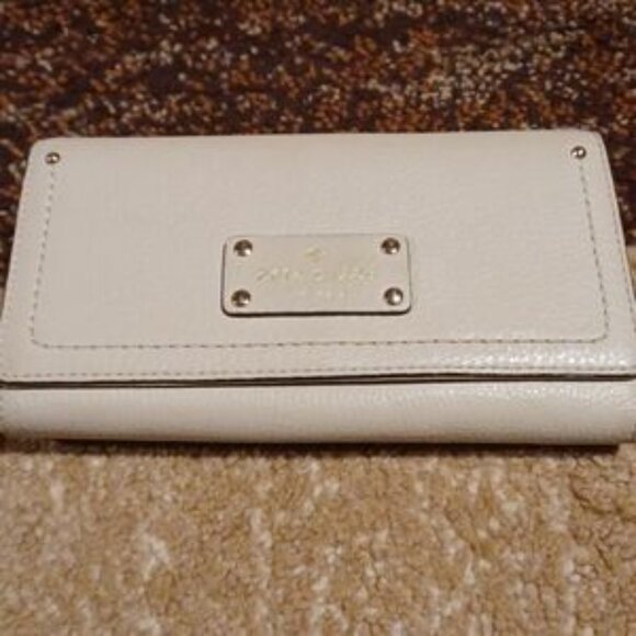 kate spade | Bags | Nwt Kate Spade Baxter Street Sandra Wallet In ...